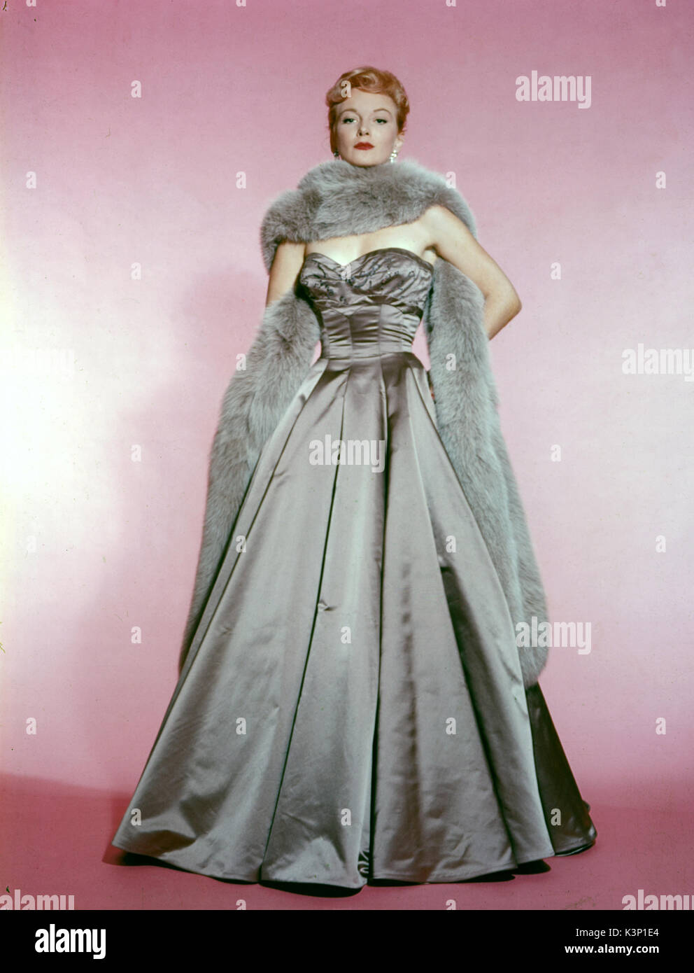 1950s actress portrait hi-res stock photography and images - Alamy