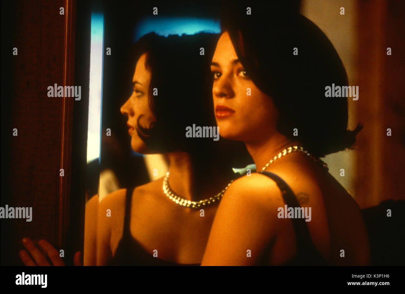 B. MONKEY [BR / US 1998] ASIA ARGENTO Date: 1998 Stock Photo - Alamy
