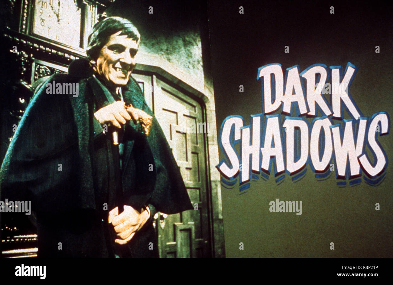DARK SHADOWS [US TV SERIES 1966 - 1971] JONATHAN FRID Date: 1971 Stock ...
