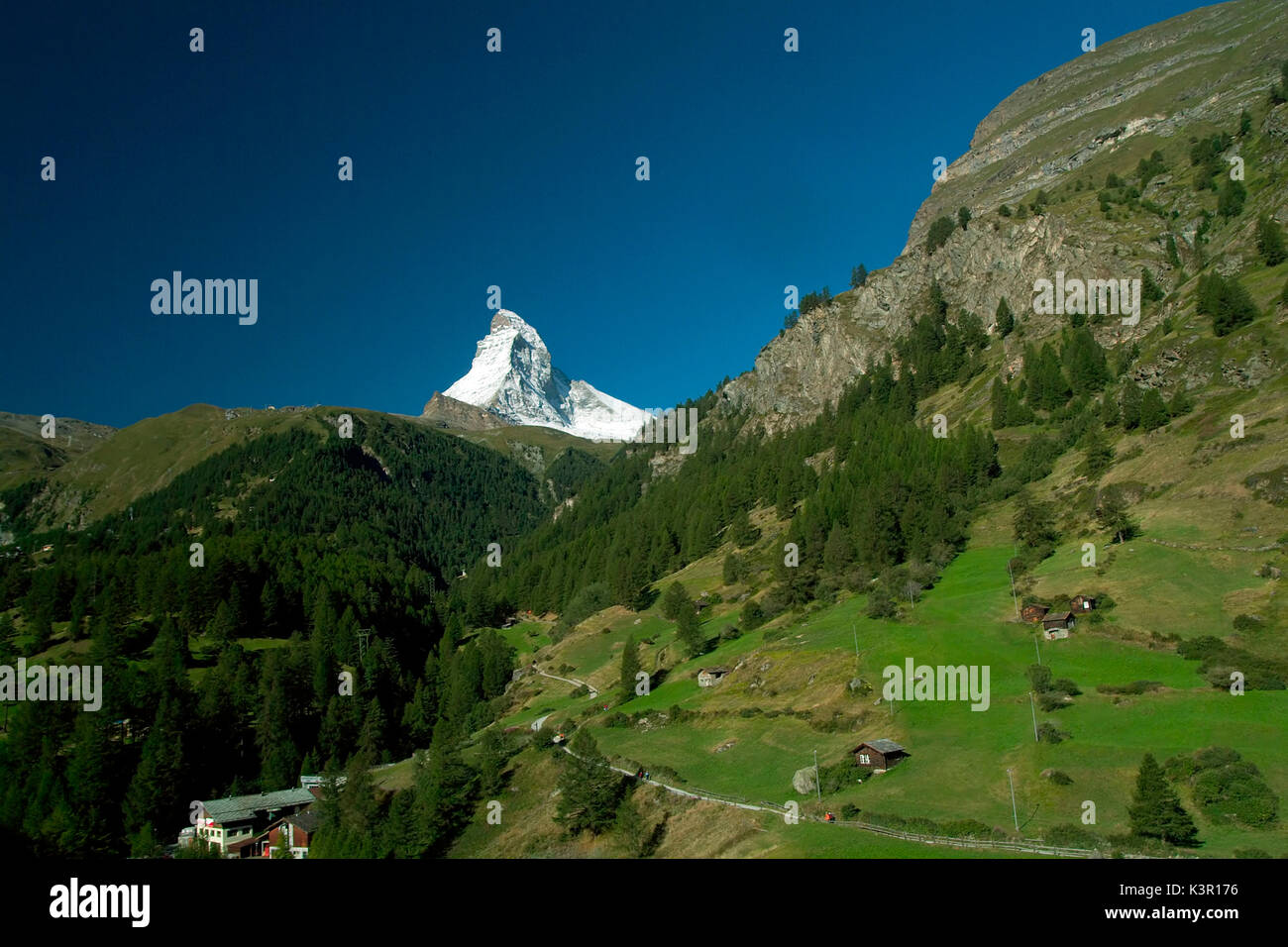 The wonderful pyramid of the snow-capped summit of the Matterhorn ...