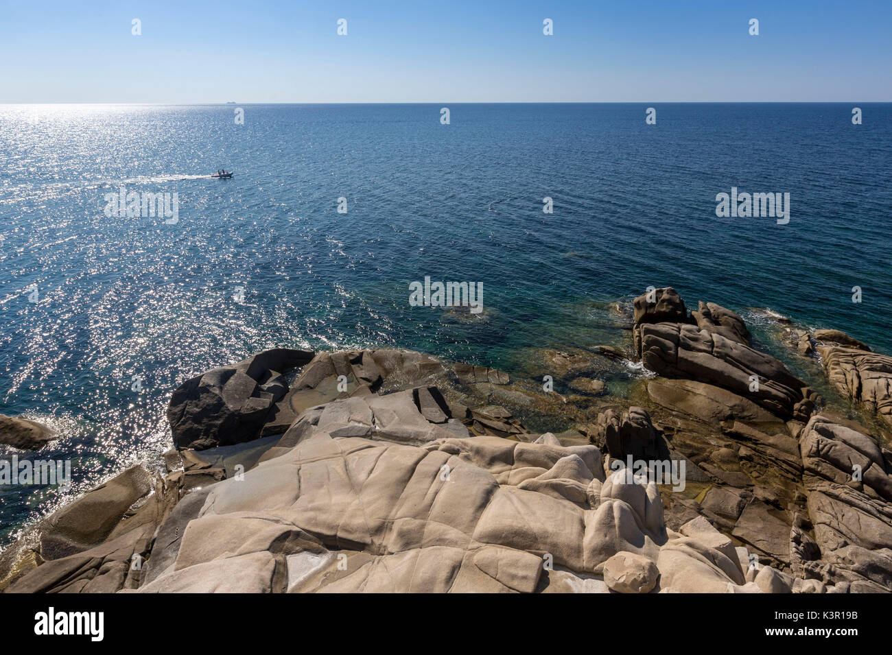 Wind eroded rocks hi-res stock photography and images - Alamy