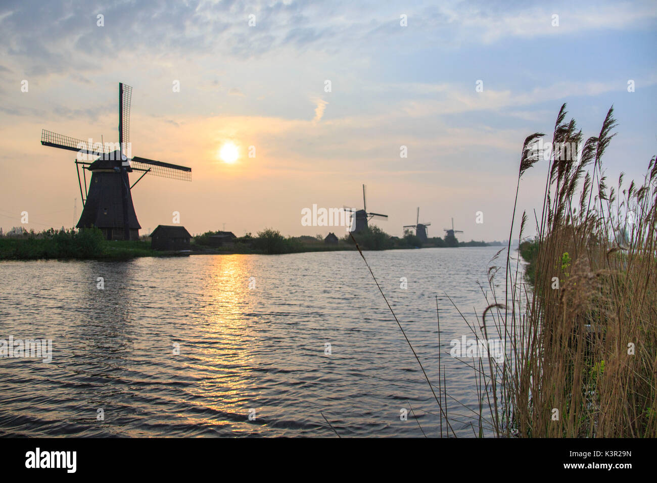 Rotterdam sunrise hi-res stock photography and images - Alamy