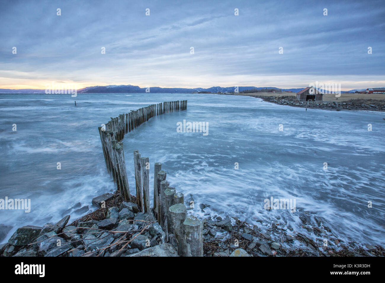 Icy waves hi-res stock photography and images - Alamy