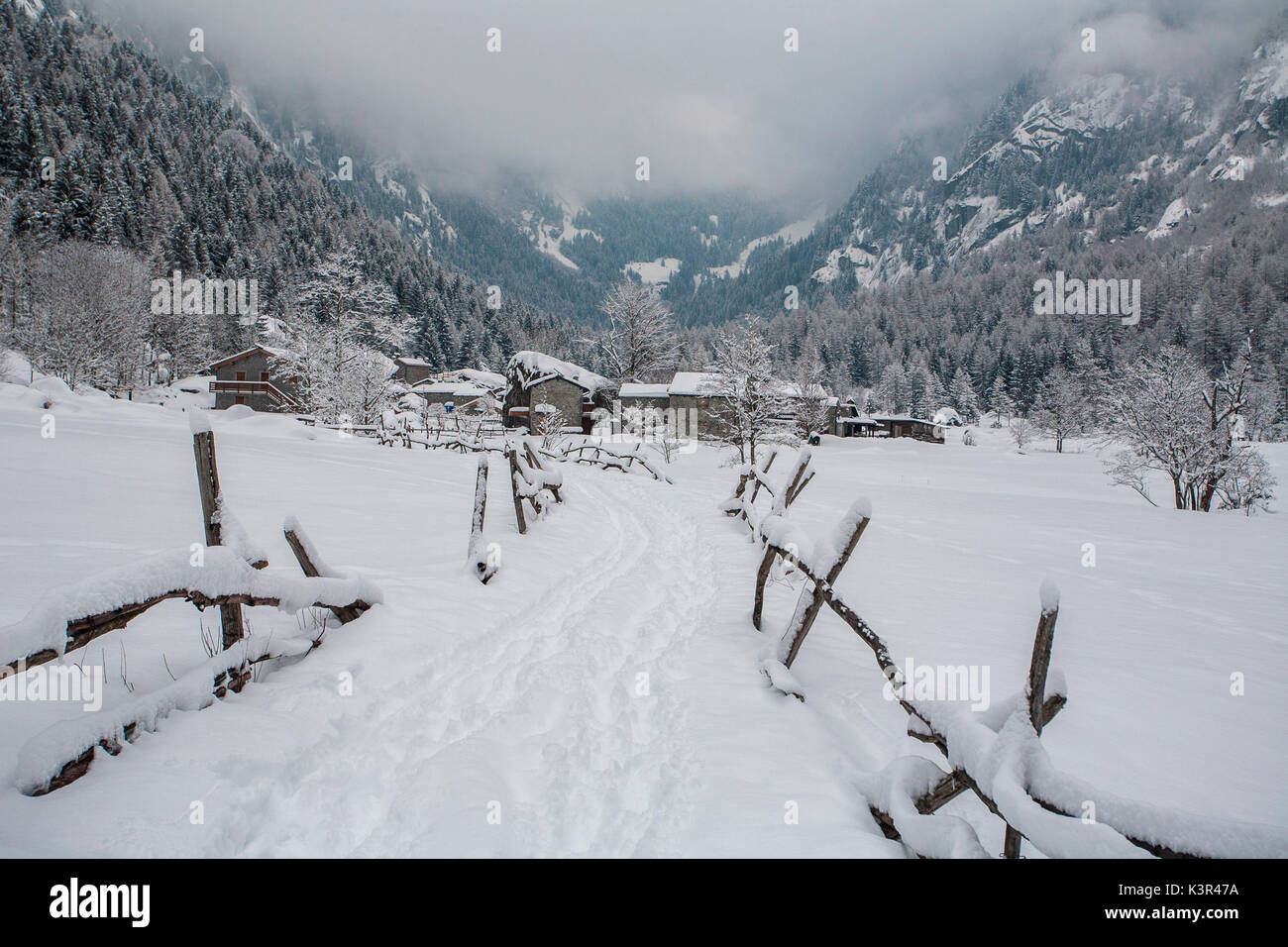 Mello valley hi-res stock photography and images - Alamy
