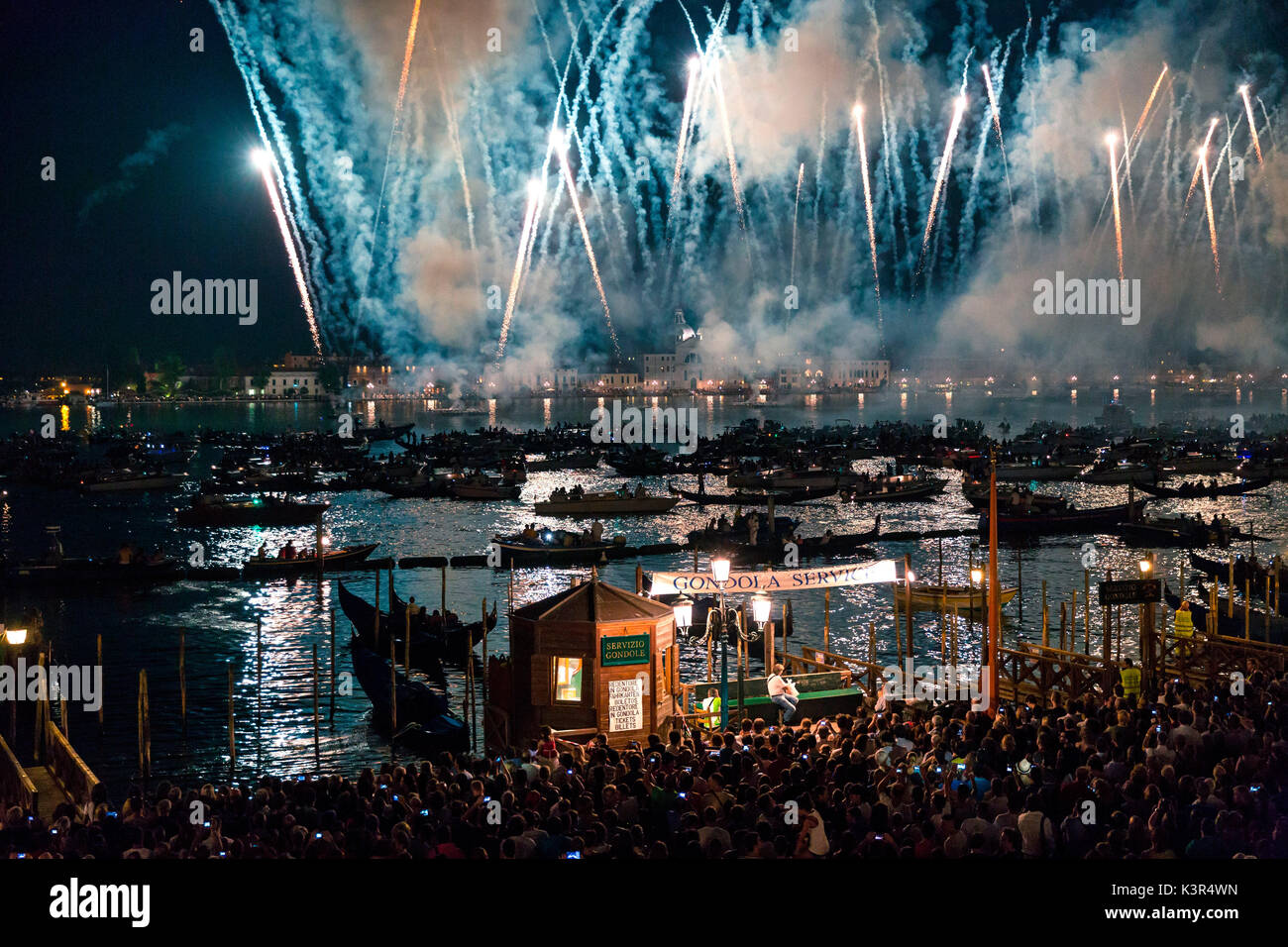 People redentore feast venice veneto hi-res stock photography and ...