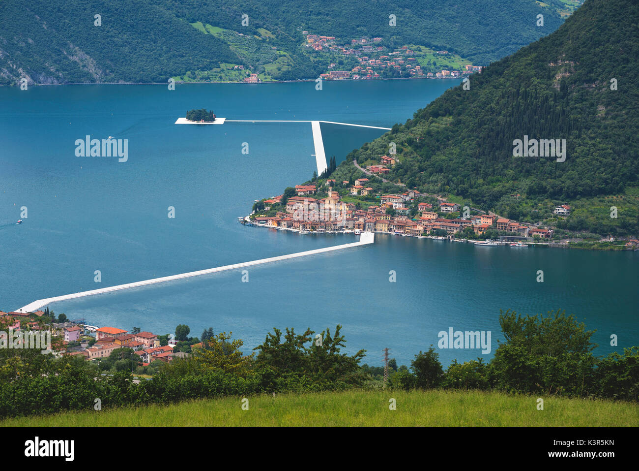 Italy The Floating Piers High Resolution Stock Photography and Images ...