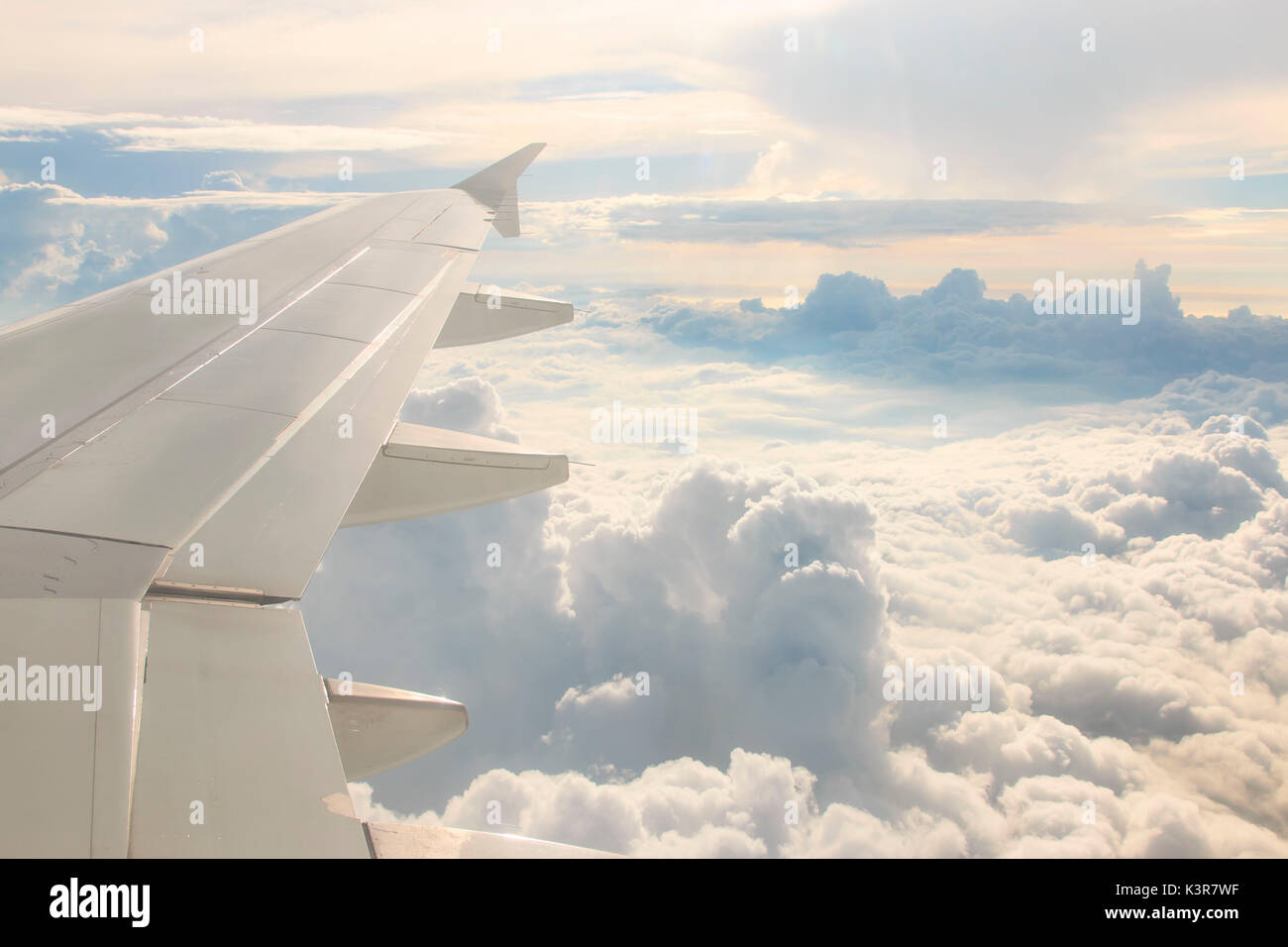 Airplane window hi-res stock photography and images - Alamy