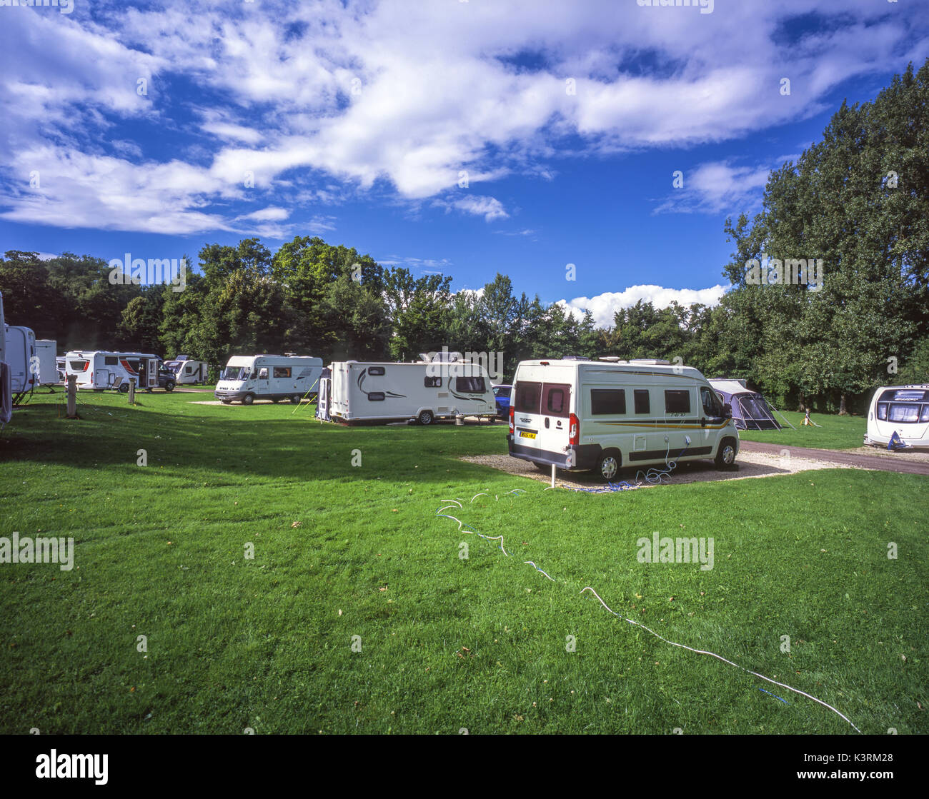 Caravan site cotswolds hi-res stock photography and images - Alamy