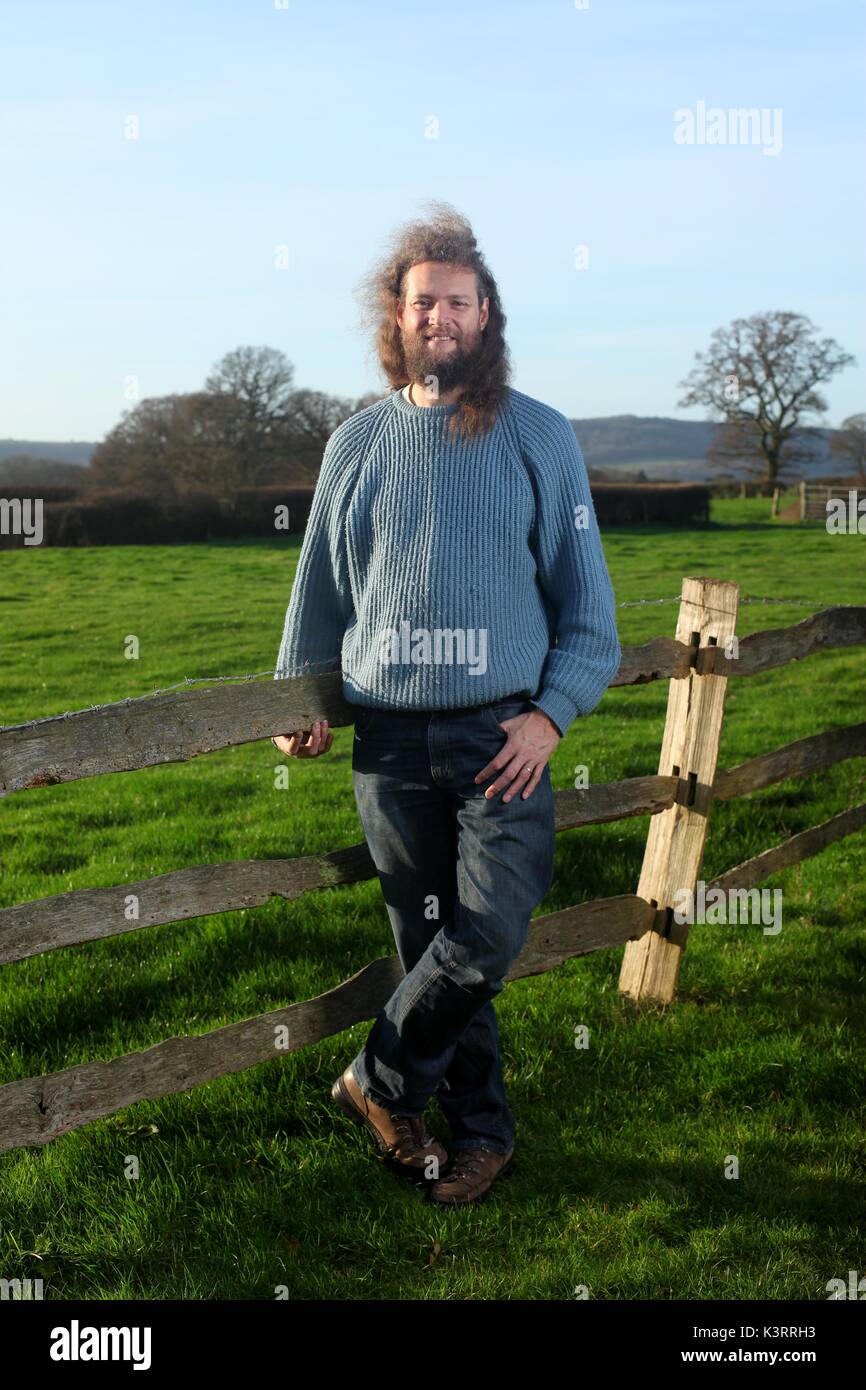 06/01/2012 - ECONOMICS LECTURER RICHARD TOL AT HIS NEW HOME IN BARCOMBE ...