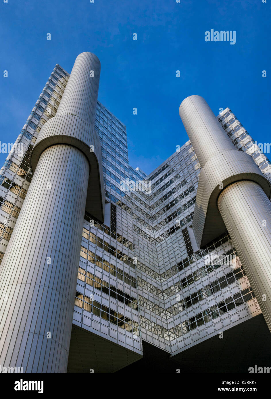 Hypo Skyscraper High Resolution Stock Photography and Images - Alamy
