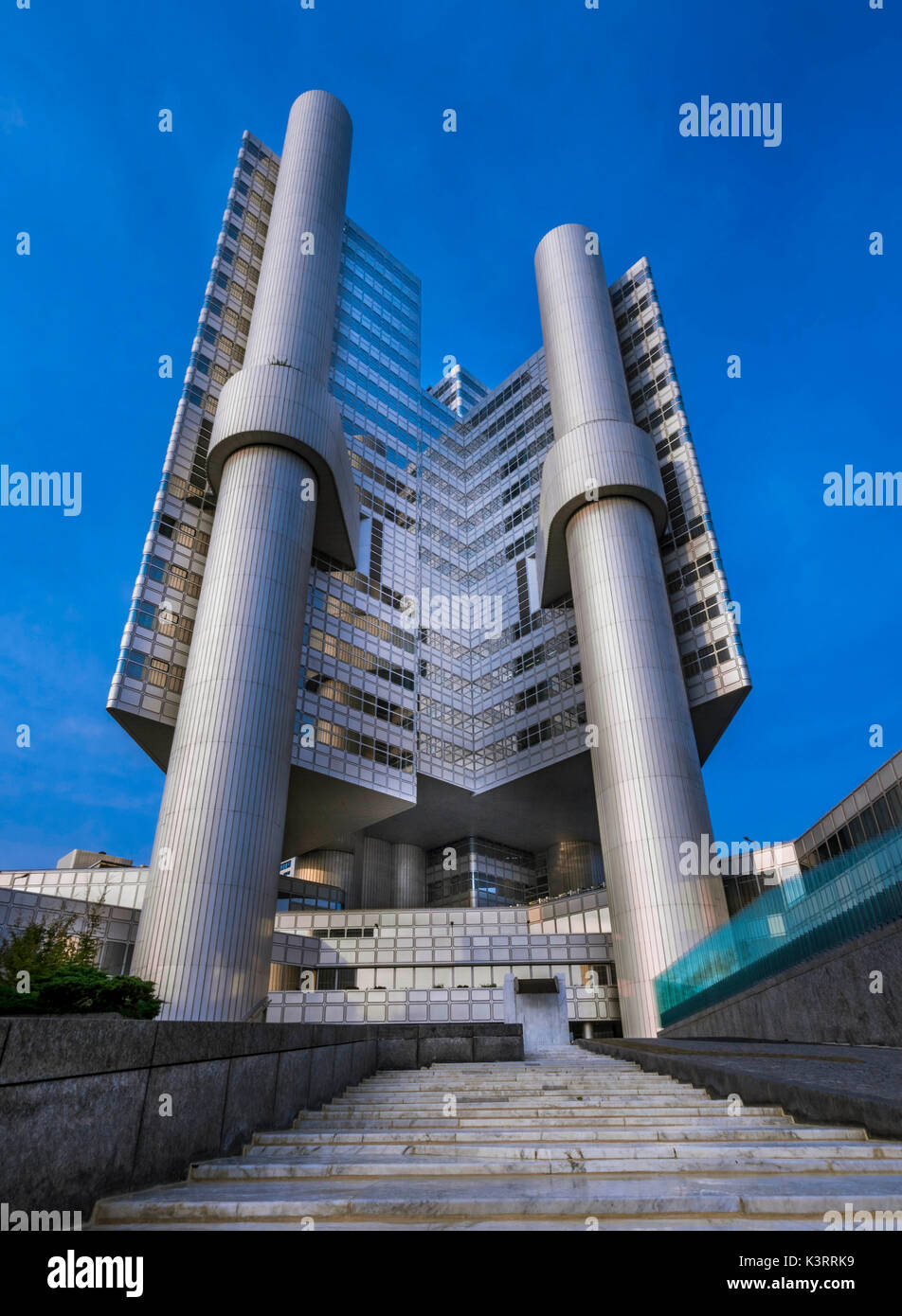 Hypo-Hochhaus, administrative building of the HypoVereinsbank ...