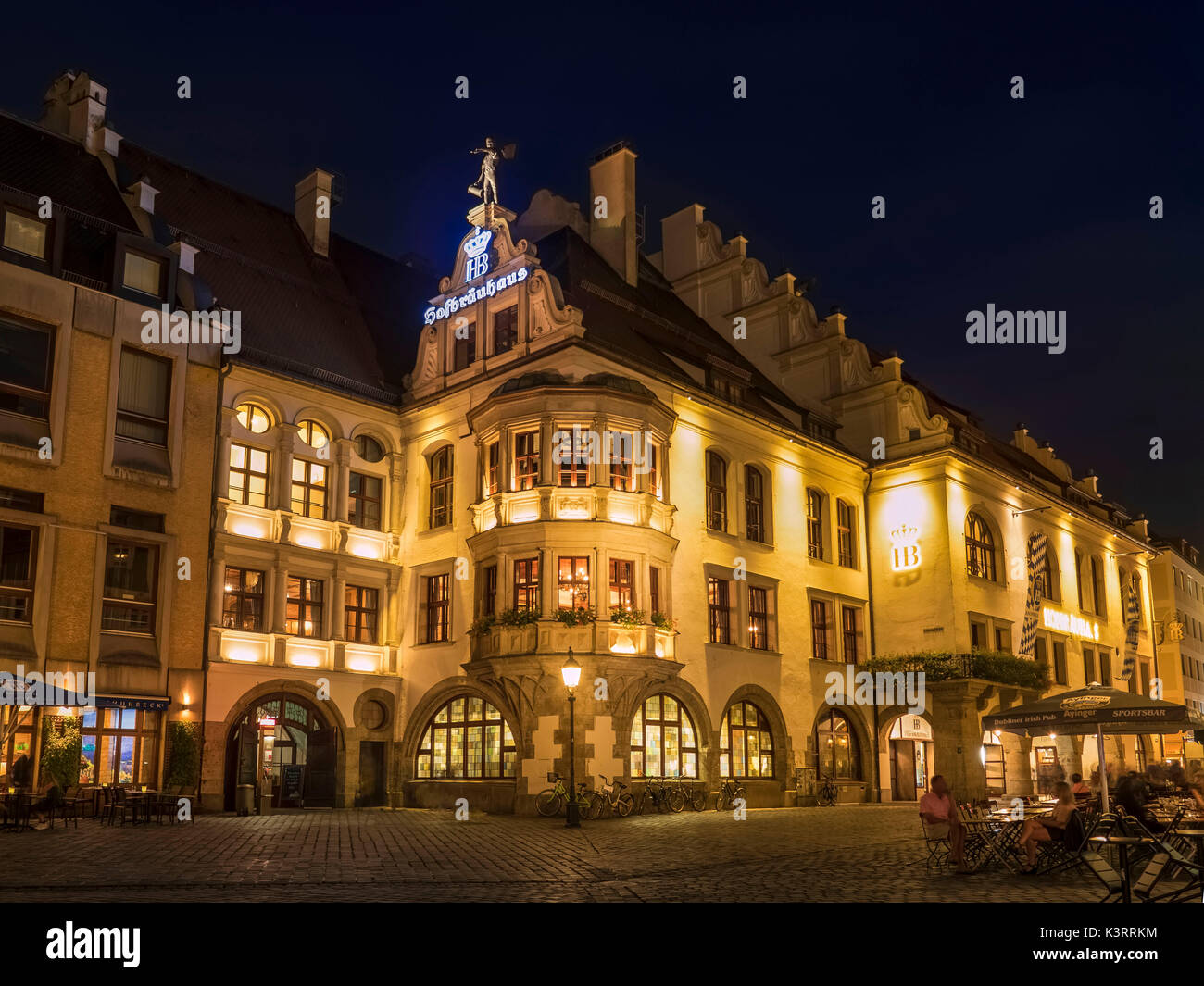 Hofbraeuhaus, famous beer hall in Munich, Bavaria, Germany, Europe ...
