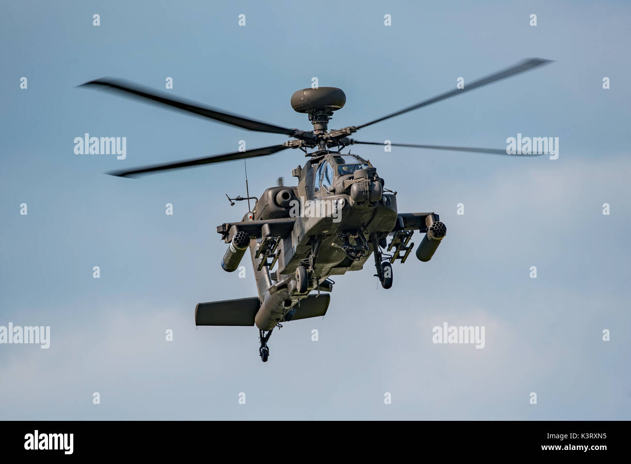Apache Helicopter Armed Forces Uk High Resolution Stock Photography and ...