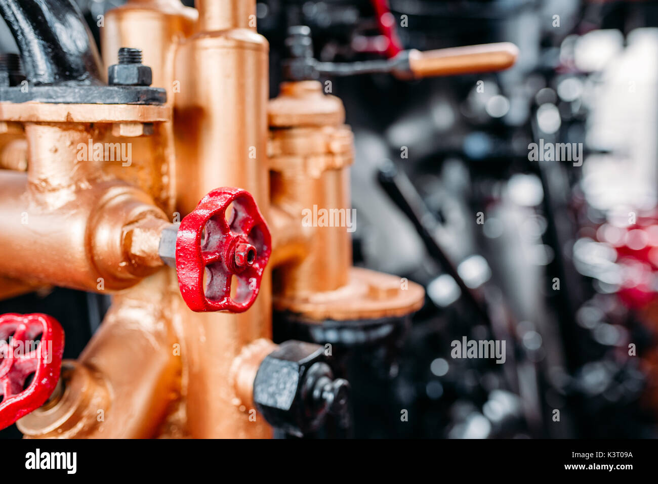 Steam train valves hi-res stock photography and images - Alamy