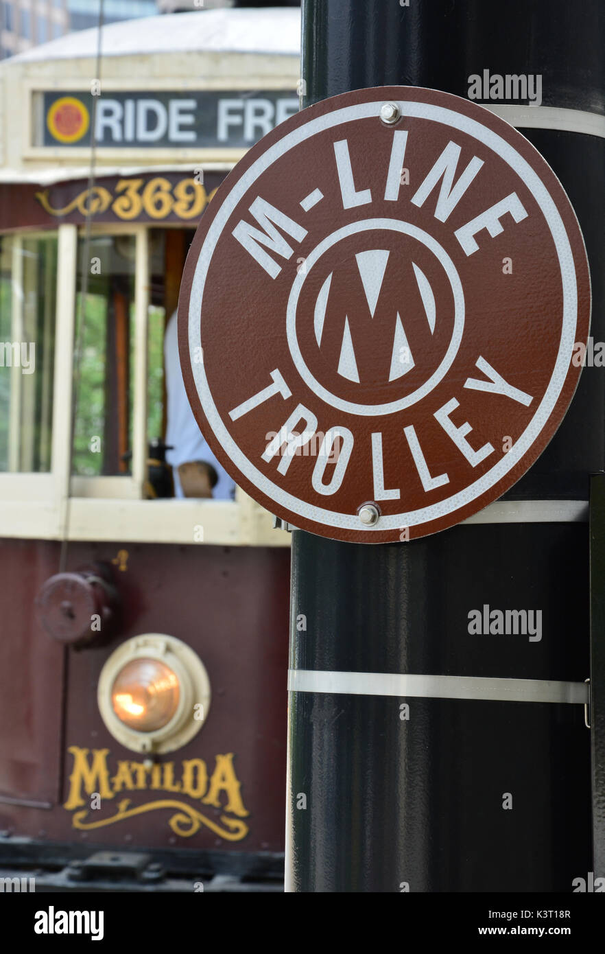 Dallas street car line hi-res stock photography and images - Alamy