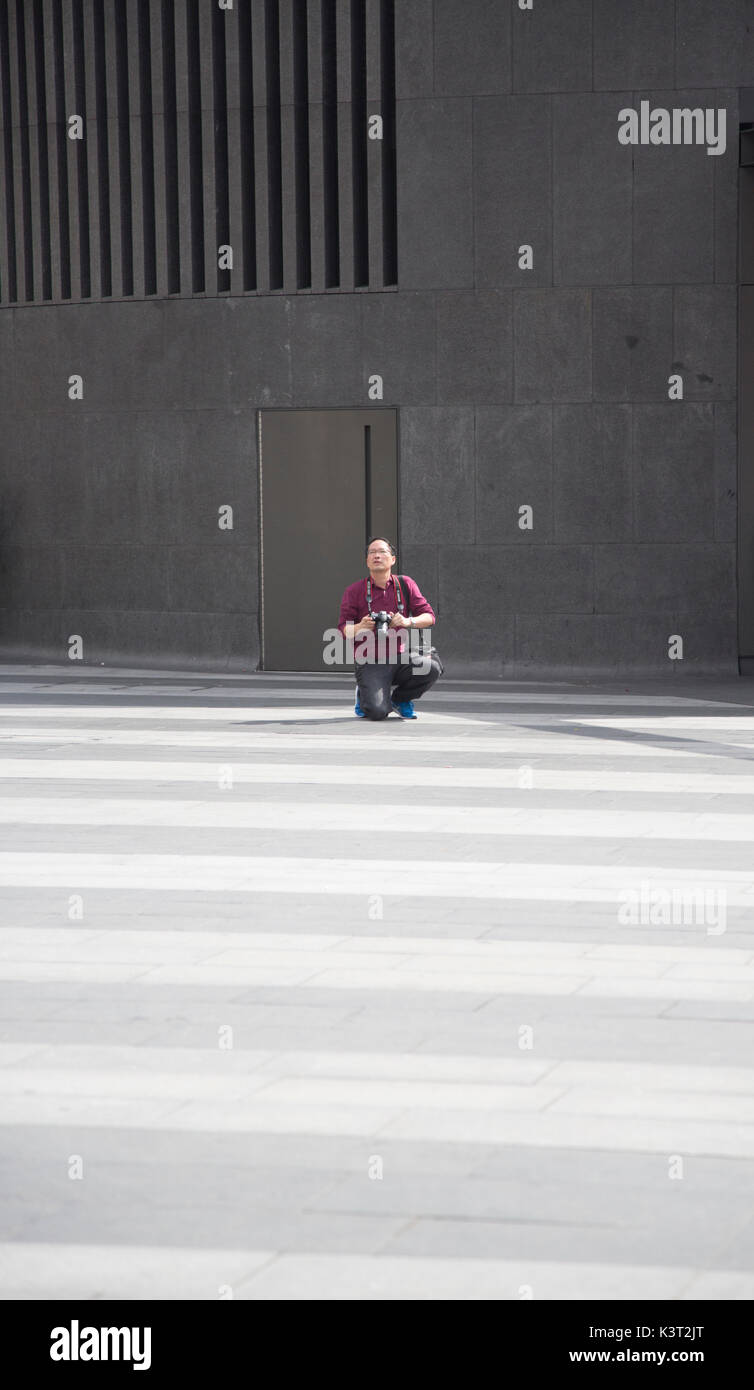 Crouched down hi-res stock photography and images - Alamy