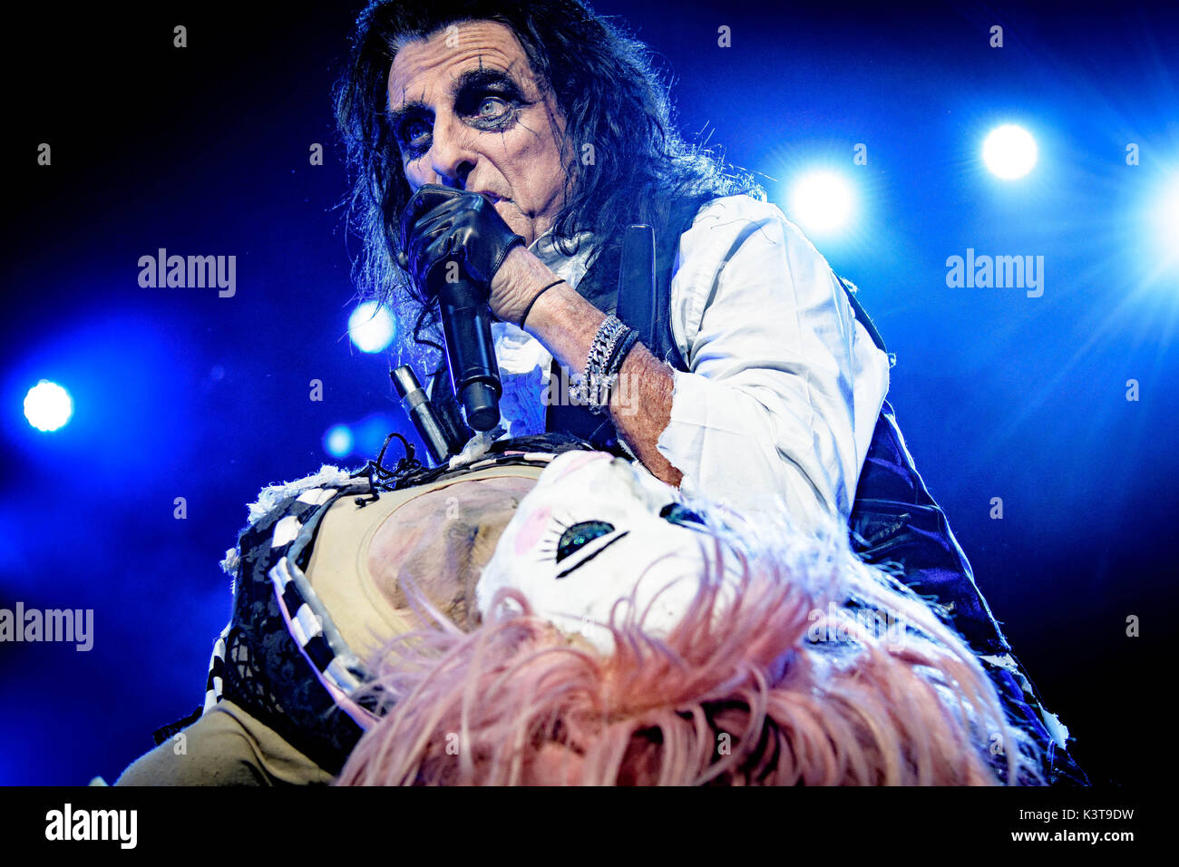 Toronto, Ontario, Canada. 2nd Sep, 2017. Alice Cooper and his band blew ...