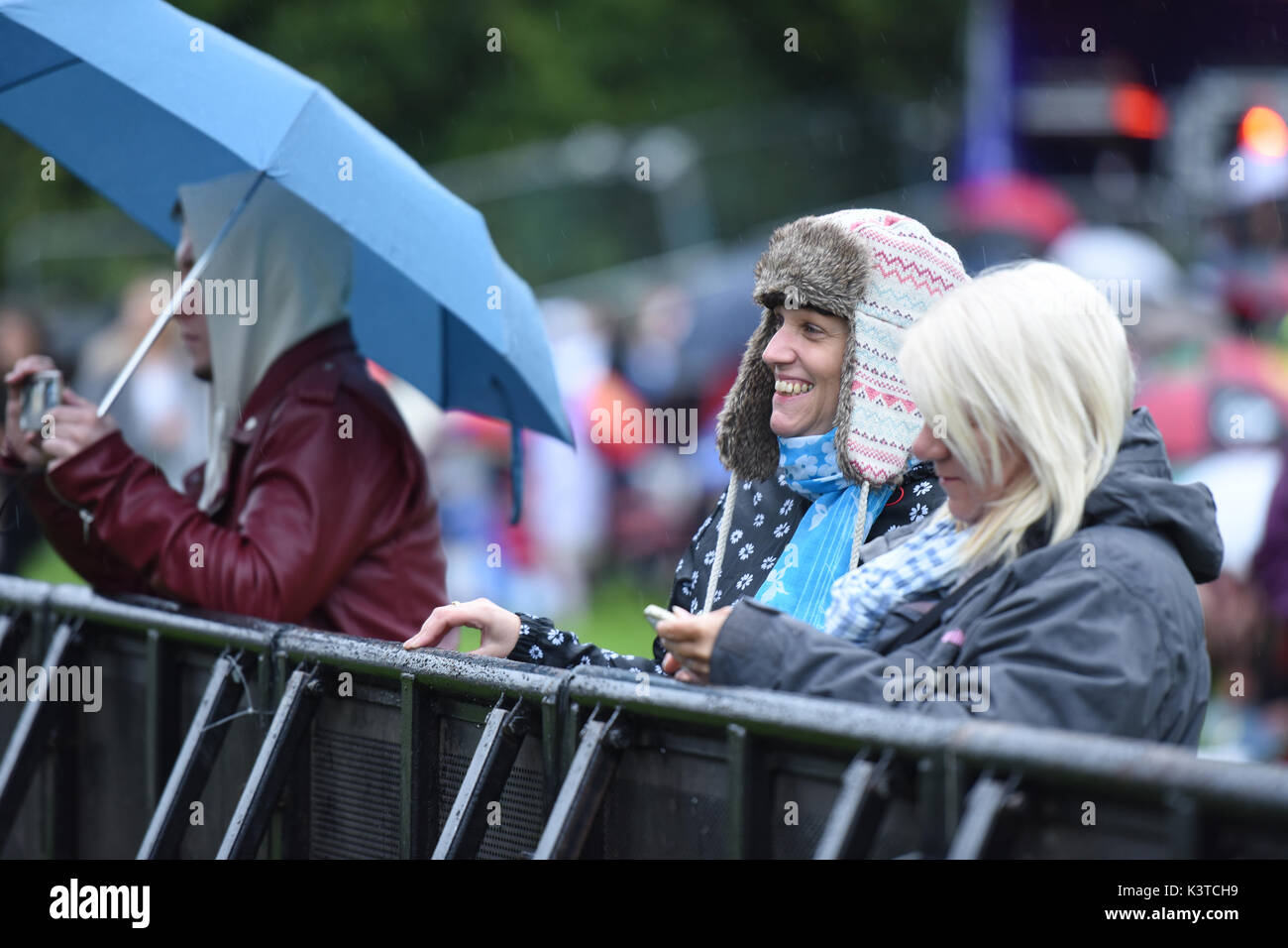 Derby, UK. 3rd Sep, 2017. The Hannells Darley Park Concert, Joe Clark ...