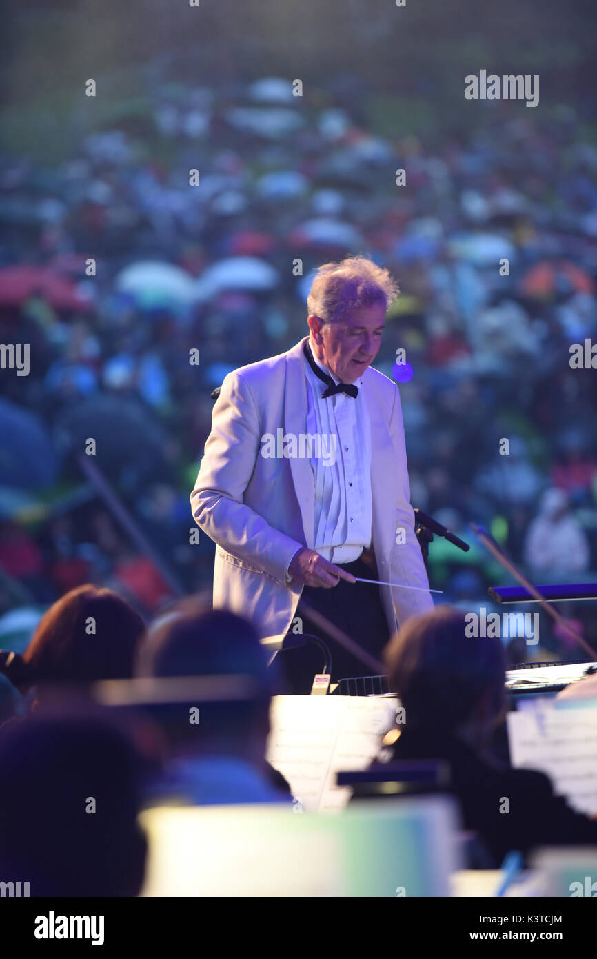 Derby, UK. 3rd Sep, 2017. The Hannells Darley Park Concert, Joe Clark ...