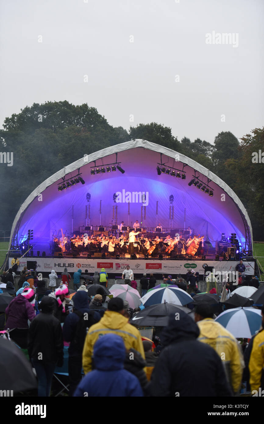 Derby, UK. 3rd Sep, 2017. The Hannells Darley Park Concert, Joe Clark ...