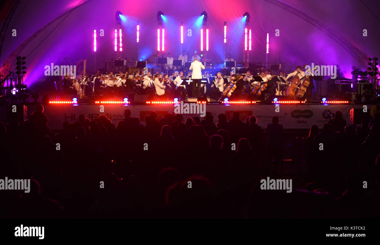 Derby, UK. 3rd Sep, 2017. The Hannells Darley Park Concert, Joe Clark ...
