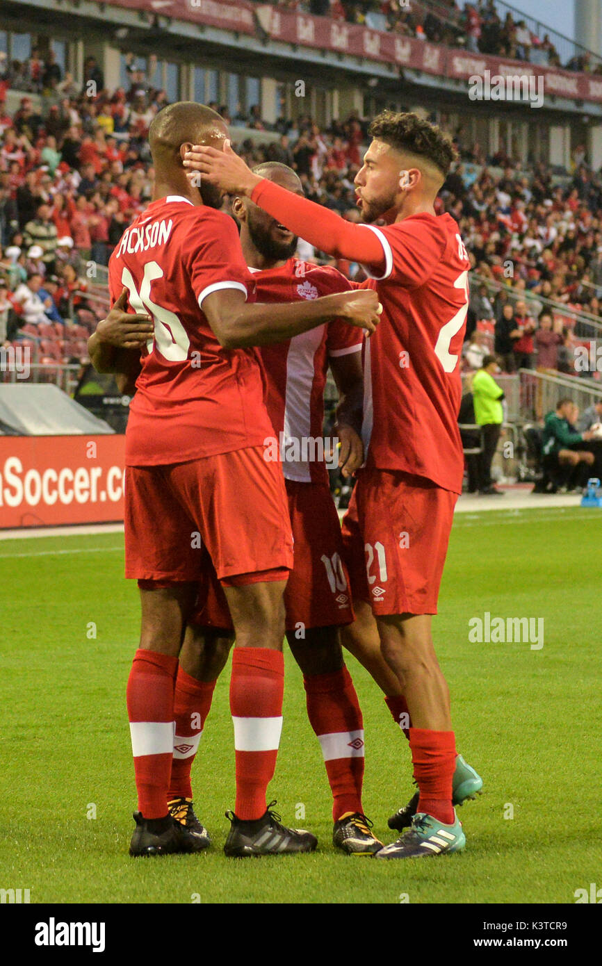 Canada men soccer team friendly hi-res stock photography and images - Alamy