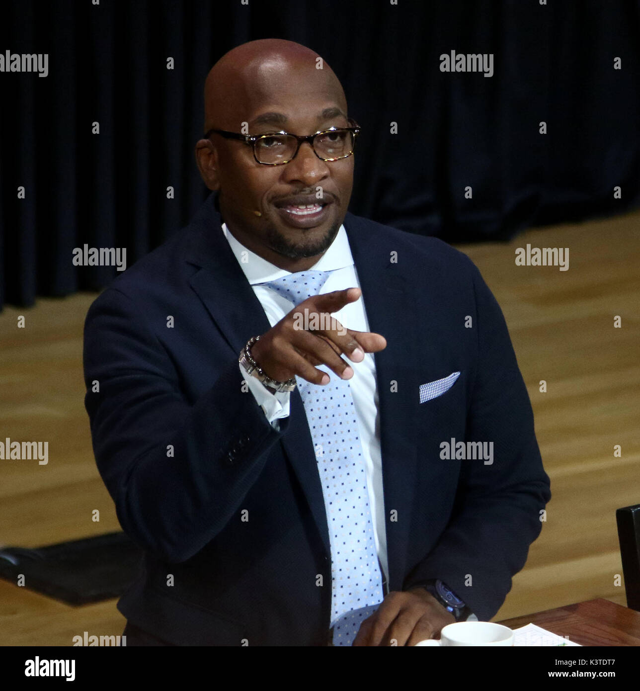 2017 nancy powell hi-res stock photography and images - Alamy