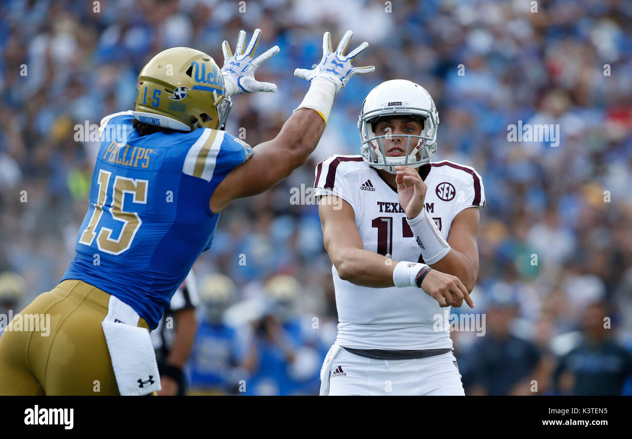 September 03, 2017 Texas A&M Aggies quarterback Nick Starkel #17 throws ...