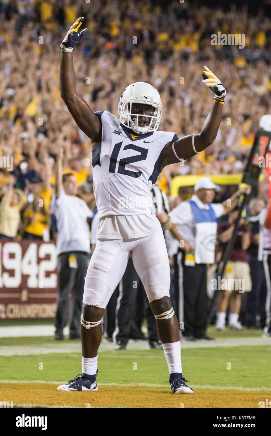 Gary jennings jr hi-res stock photography and images - Alamy