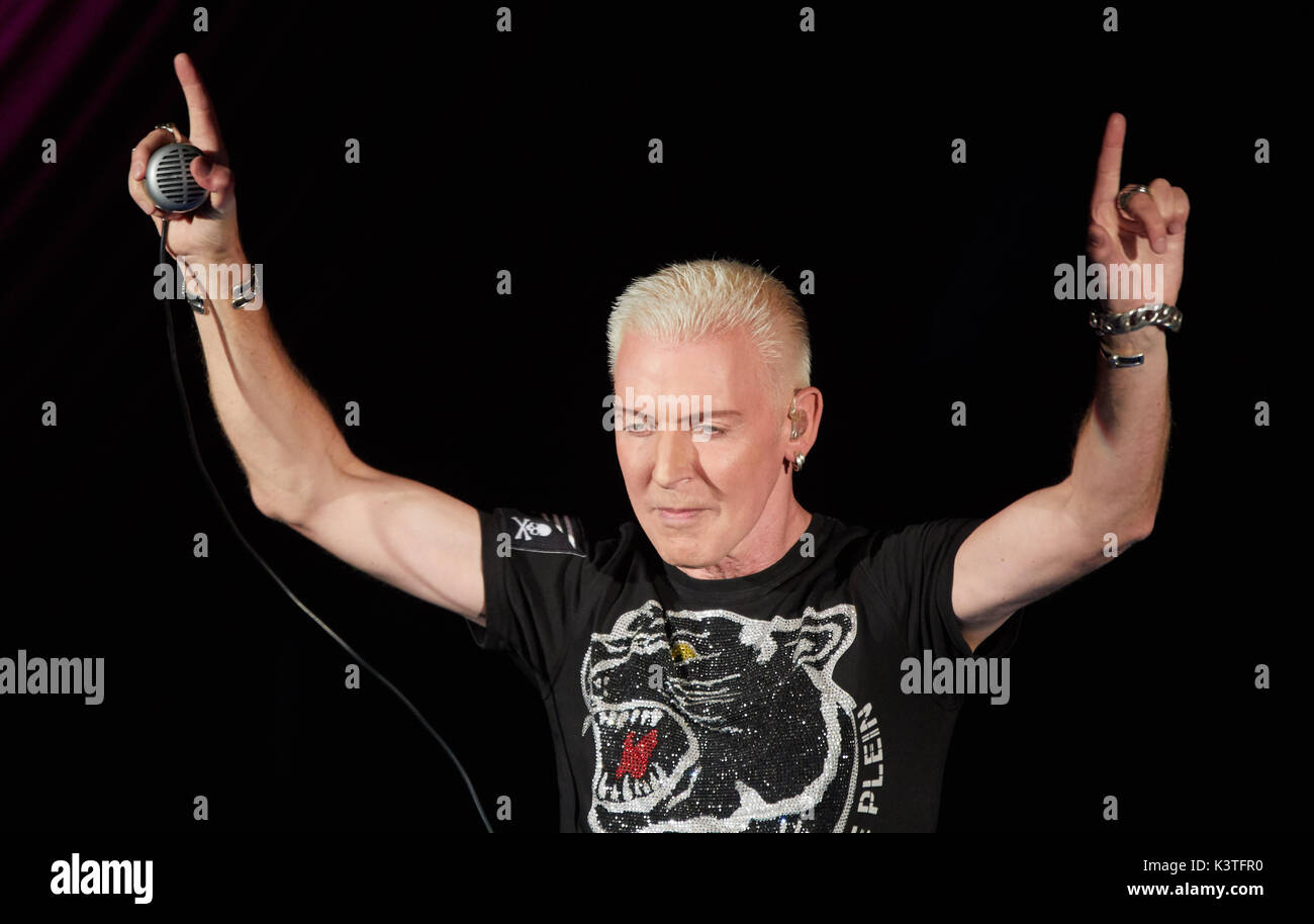 Frontman band scooter hi-res stock photography and images - Alamy