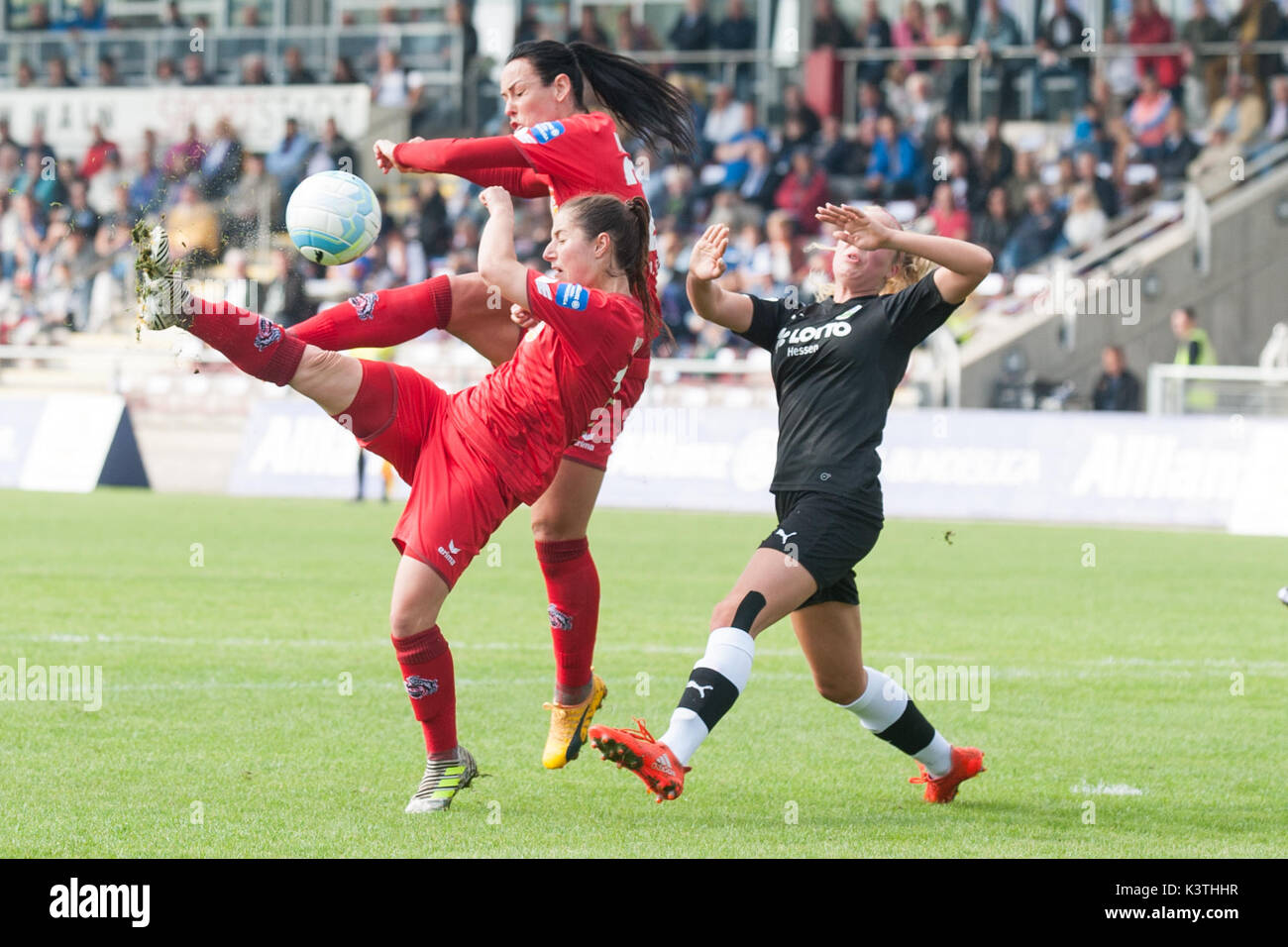 1 fc koln frauen hi-res stock photography and images - Alamy