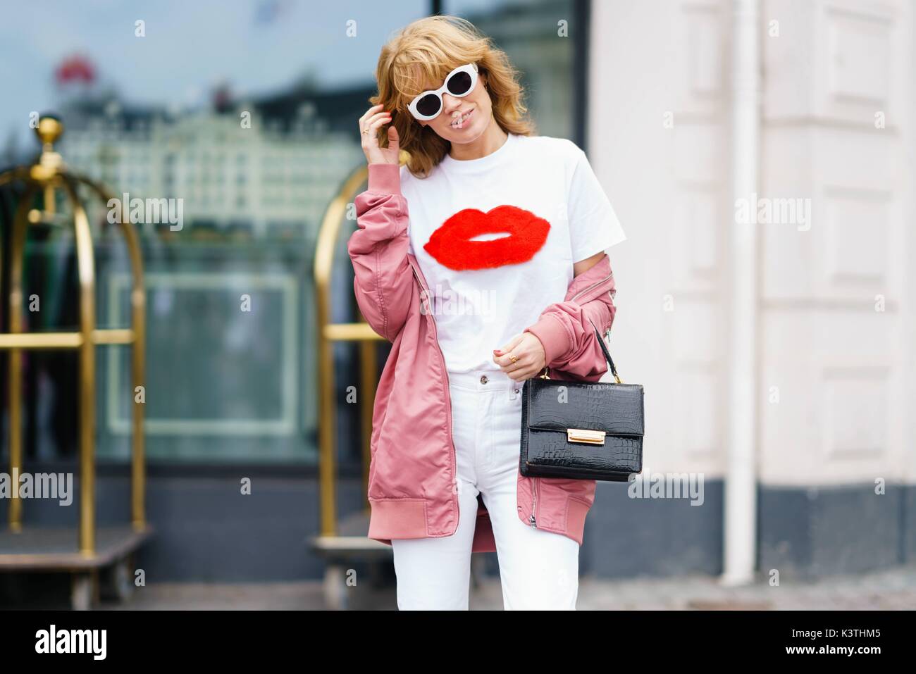 Copenhagen, Denmark. 08th Aug, 2017. Fiona Jane posing outside the Anne ...