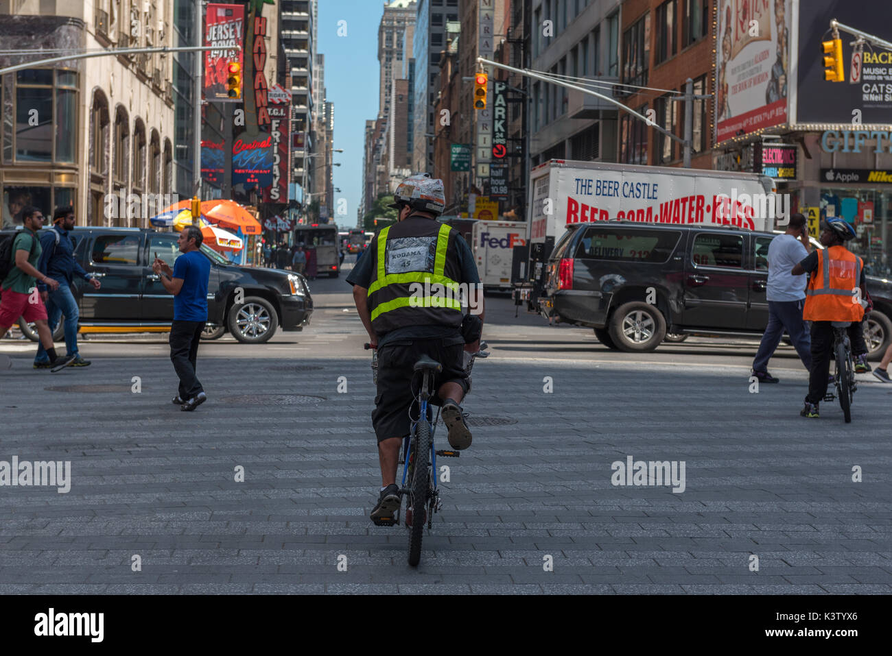 Free bike lights hi-res stock photography and images - Alamy