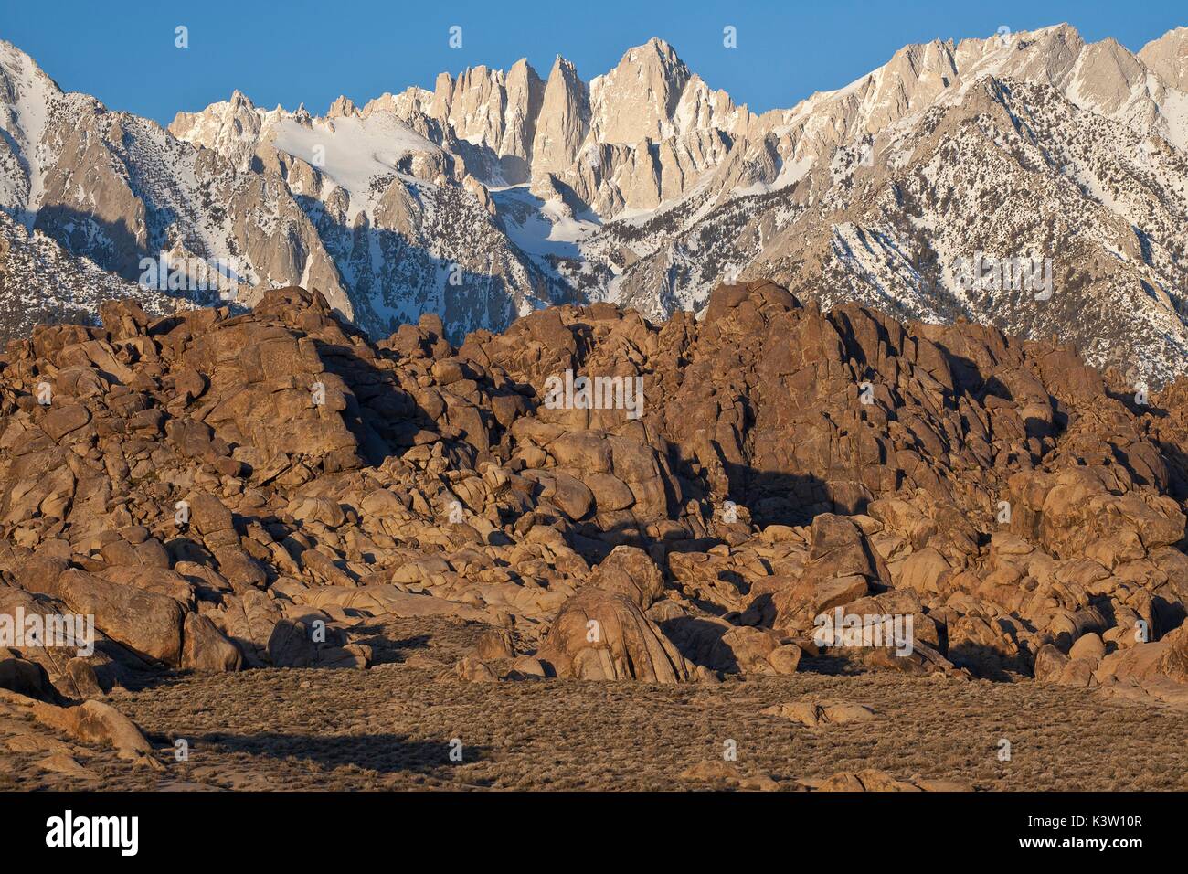 Volcanic rock formations and monzogranite boulders form the Alabama ...