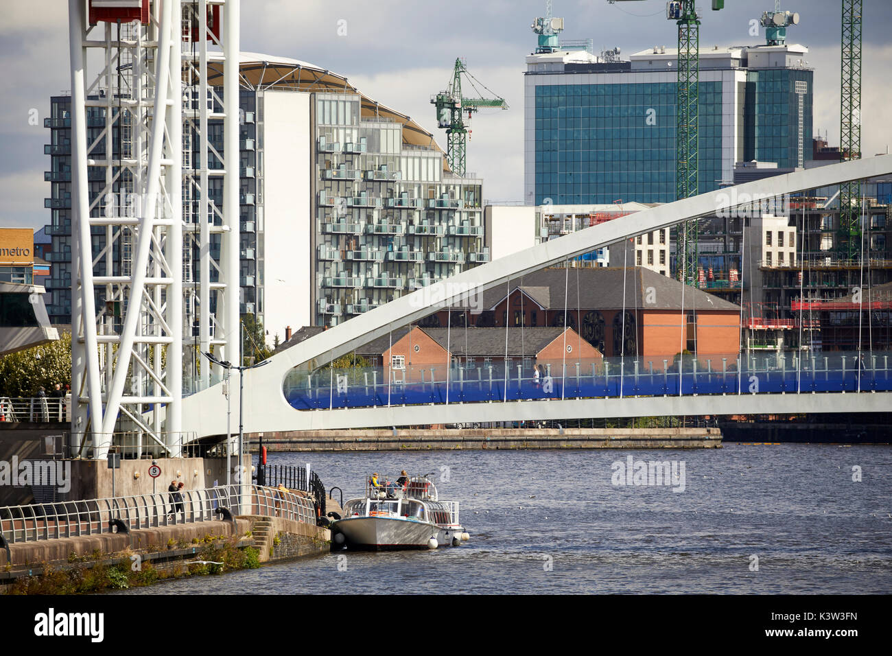 Regeneration docks at MediaCityUk at Salford Quays Gtr Manchester, lift ...