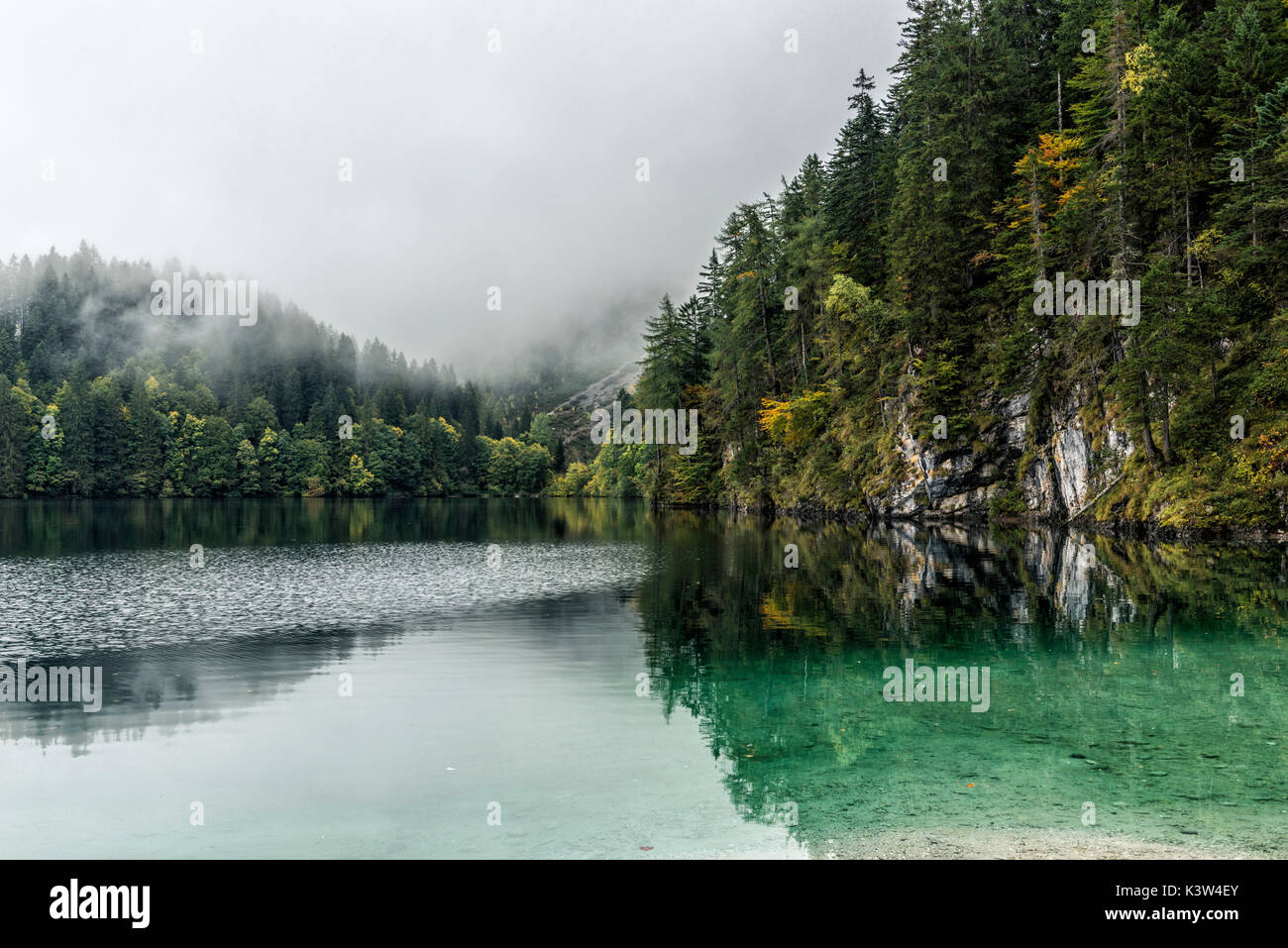 Reflections in tovel lake hi-res stock photography and images - Alamy