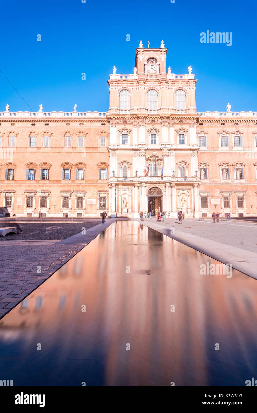 Modena, Emilia Romagna, Italy. Piazza Roma and Military Academy ...