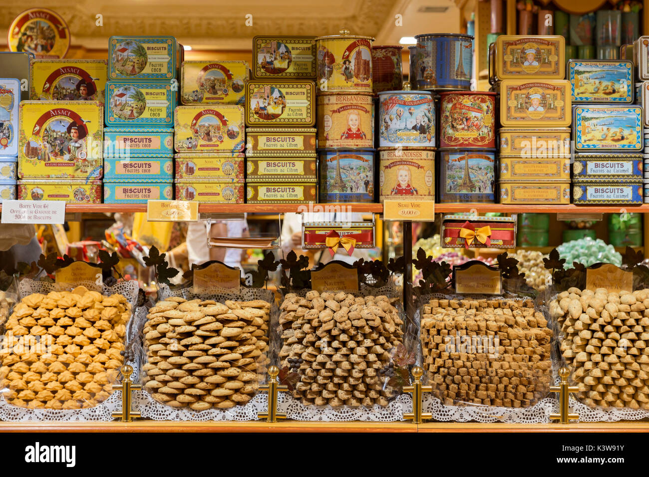 Strasbourg, Alsace, France. Typical shop biscuits Stock Photo - Alamy