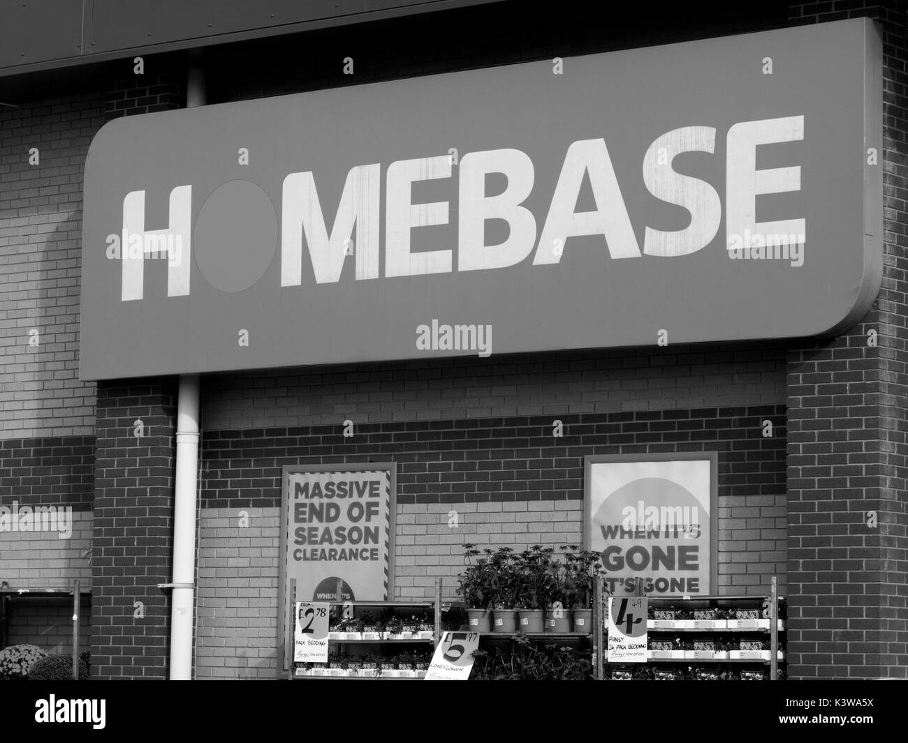 Homebase sign Black and White Stock Photos & Images - Alamy