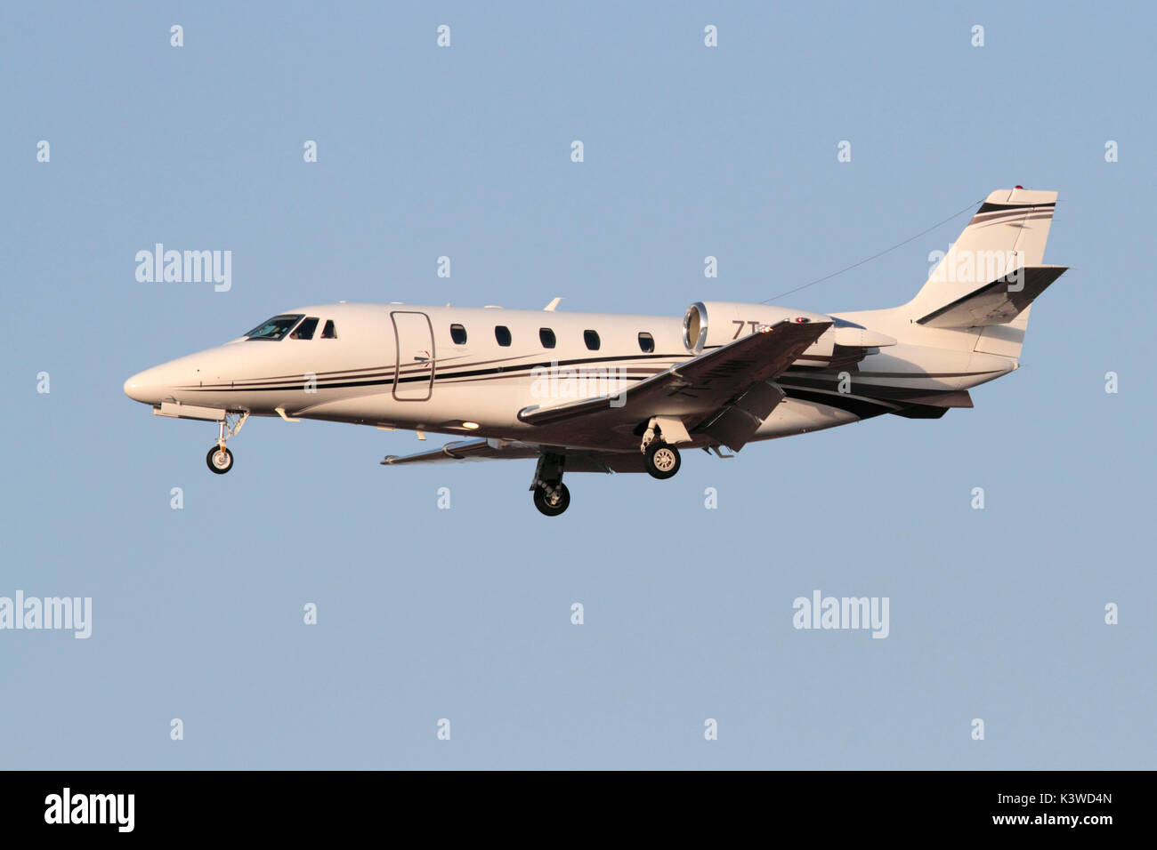 Cessna 560 Citation XLS+ private jet on approach at sunset Stock Photo ...