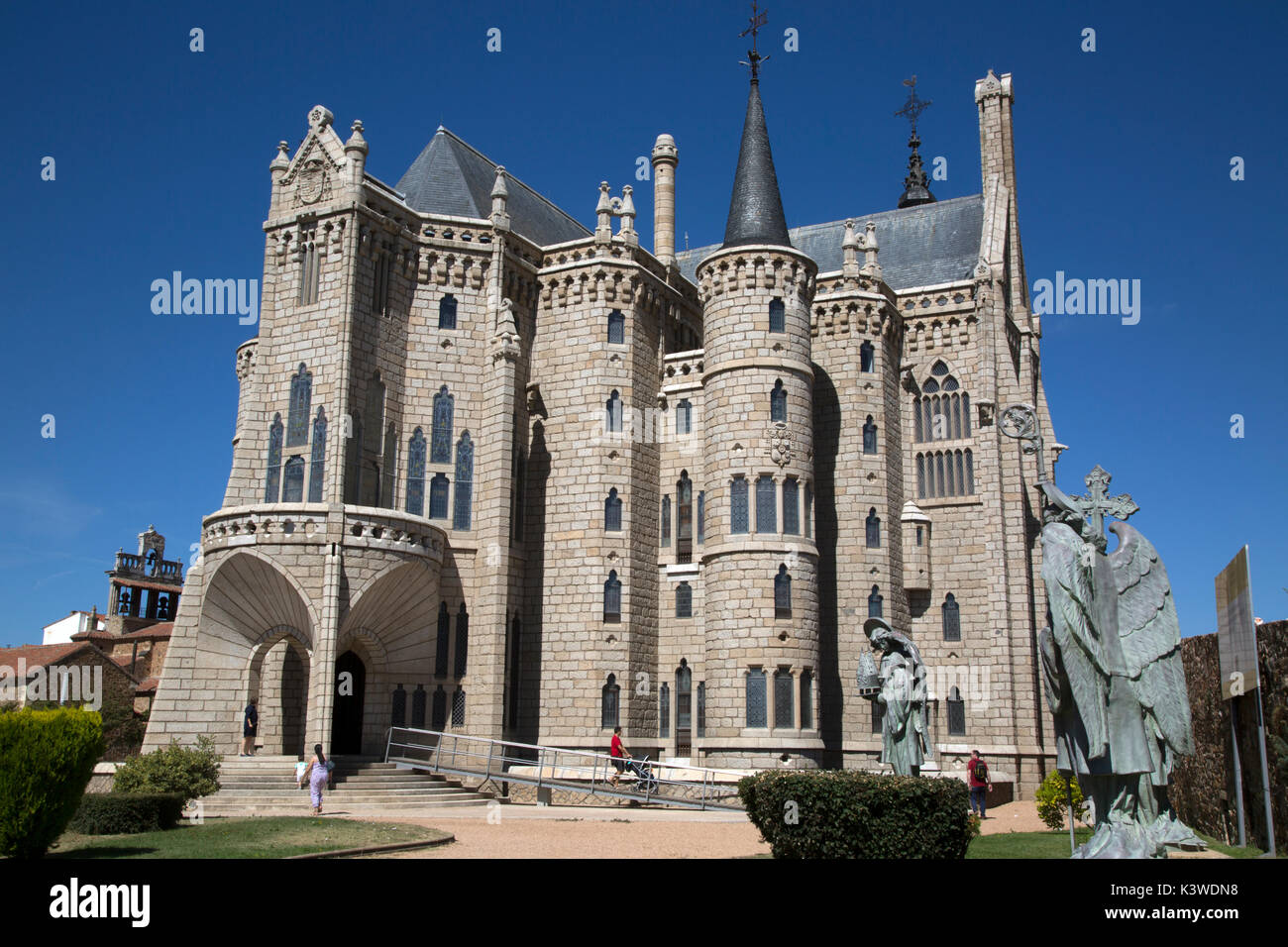 Palacio gaudi, astorga hi-res stock photography and images - Alamy