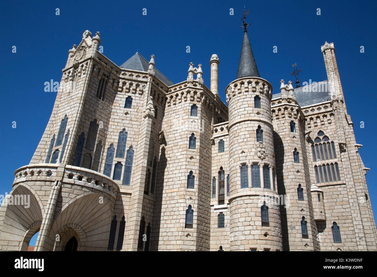 Palacio gaudi, astorga hi-res stock photography and images - Alamy