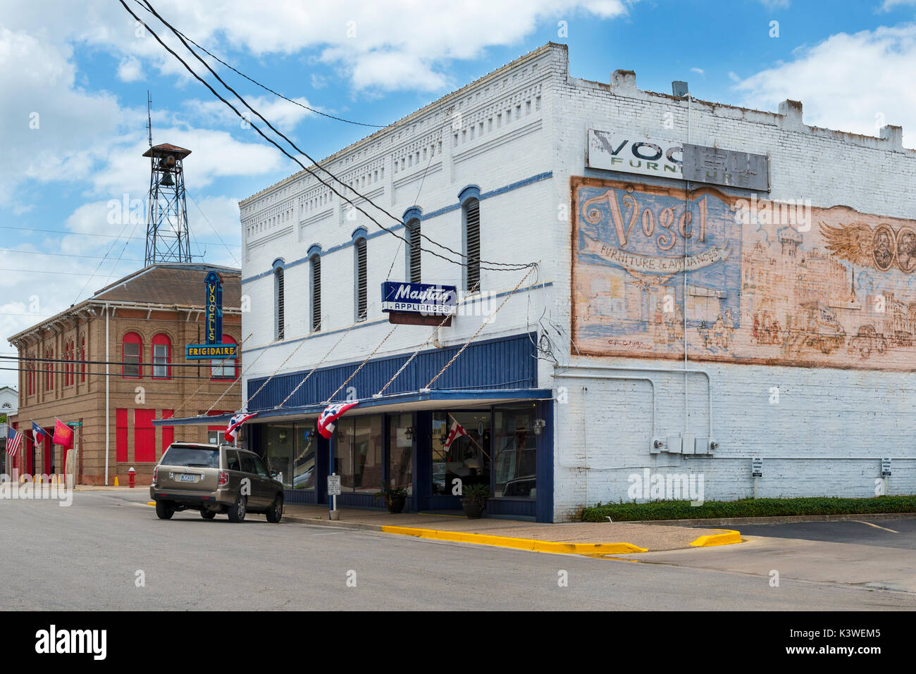Lockhart, Texas - June 6, 2014: View of a store and the fire station in ...