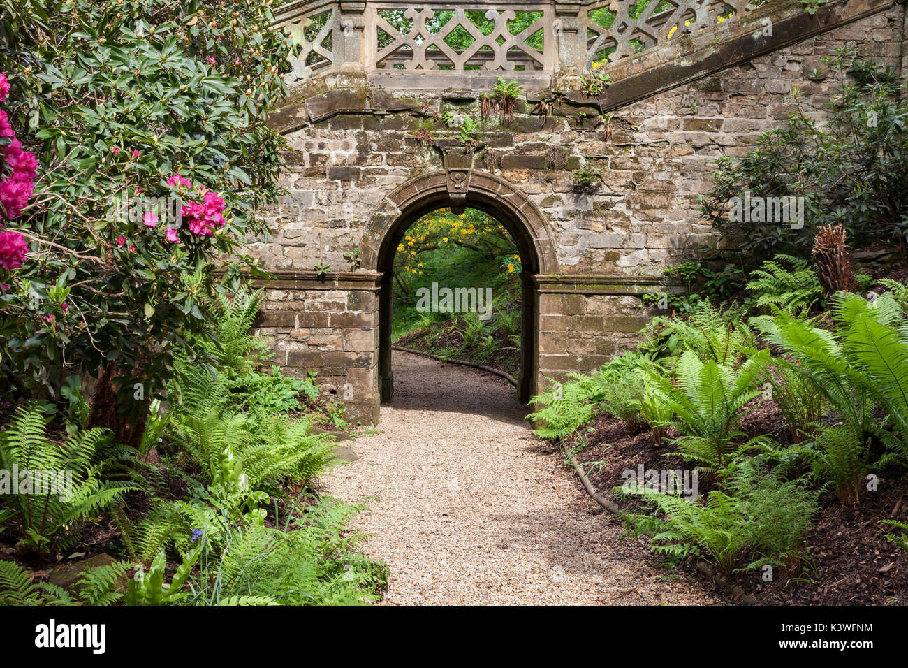 Water maze at hever castle hi-res stock photography and images - Alamy