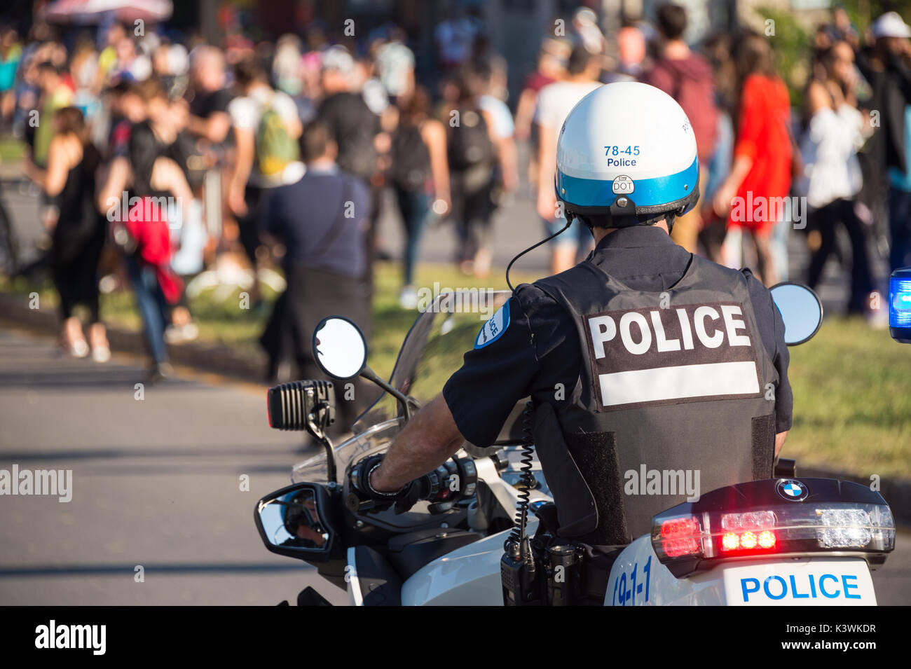 Canadian police officer hi-res stock photography and images - Alamy