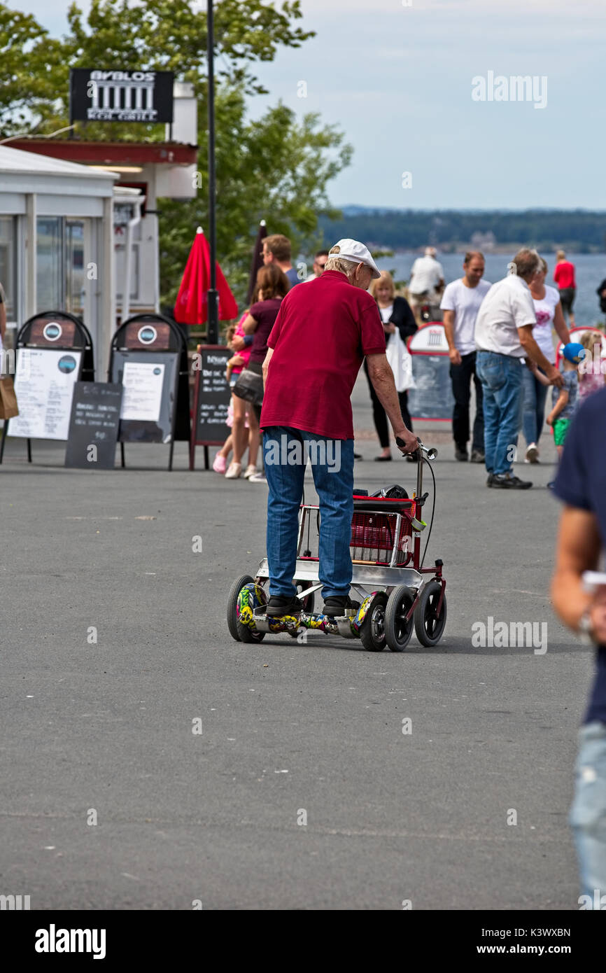 Montero & Asociados - International