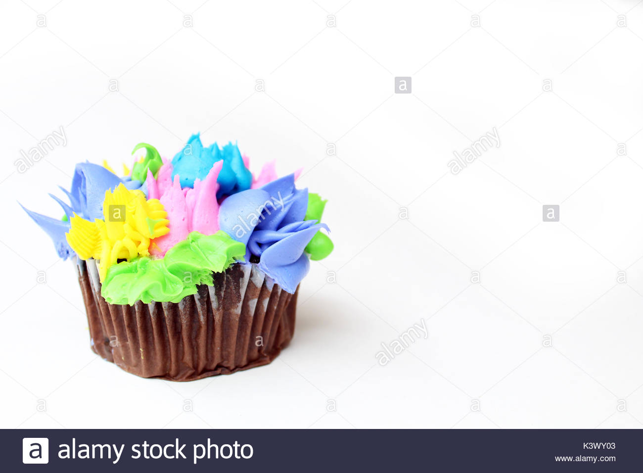 Single Cupcake High Resolution Stock Photography and Images - Alamy
