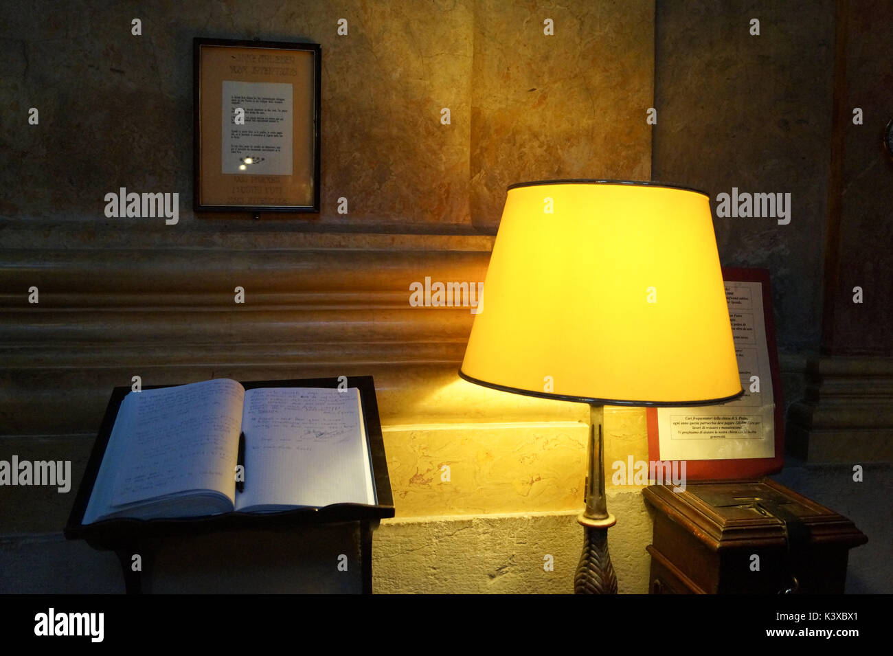 lamp and book Stock Photo - Alamy