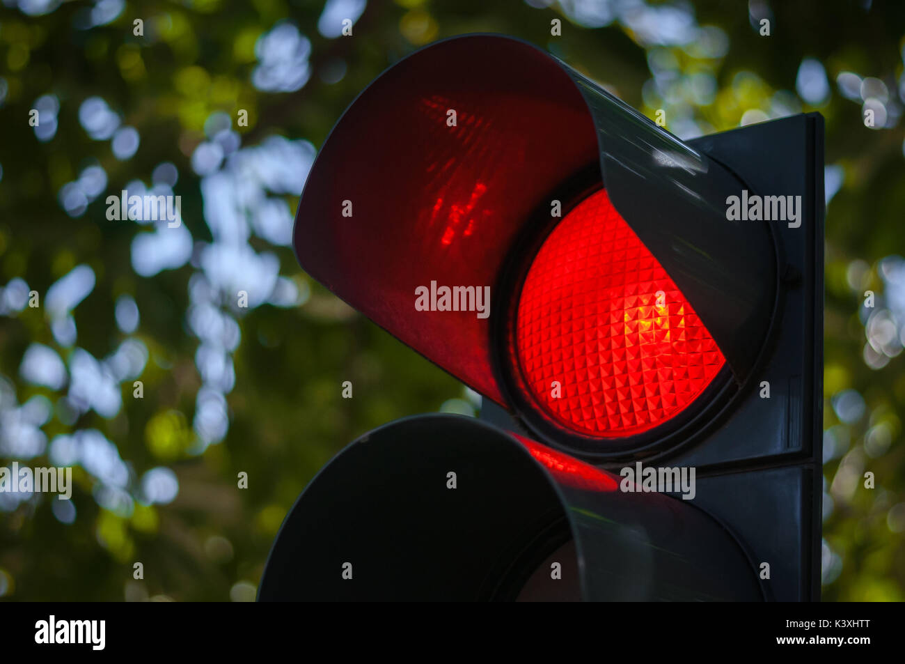 red sign traffic light in the city Stock Photo - Alamy