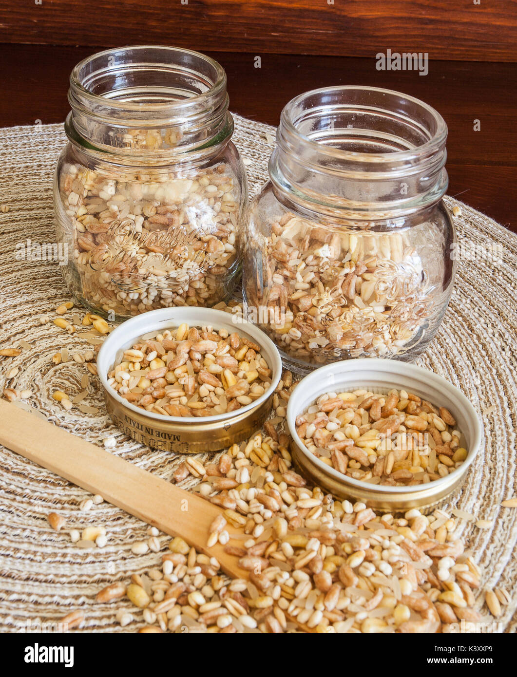 Cereals cooked hi-res stock photography and images - Alamy